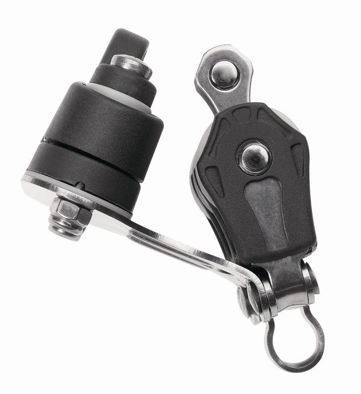 Barton Triple Fixed Eye Becket - Plain Sheave Block - Size 0 - TCS ...